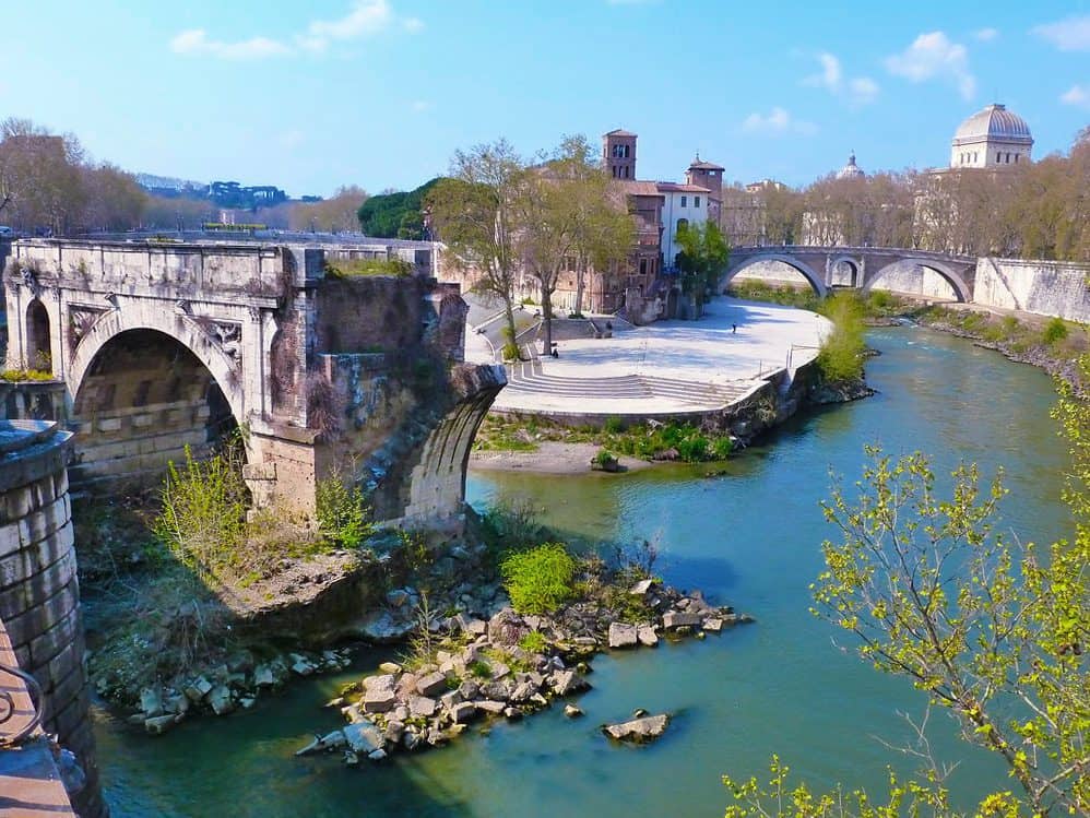Ponte Rotto dell’Isola Tiberina - Roma